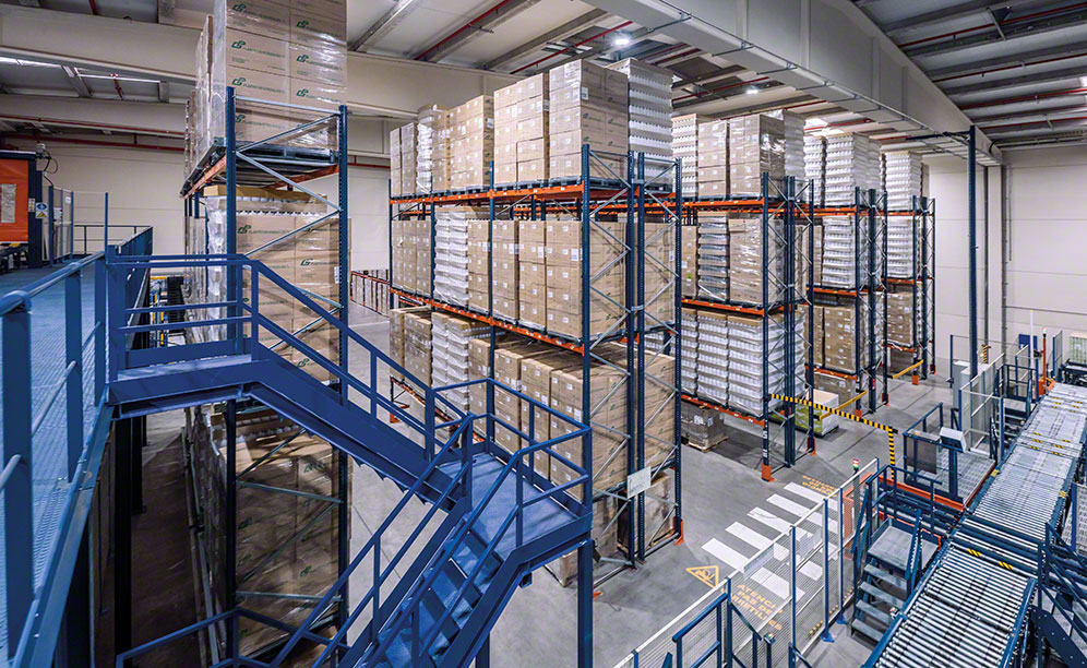 The automated warehouse for Deliplus products - Mecalux.com