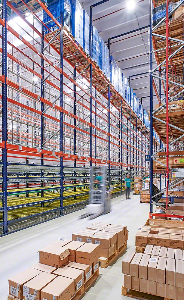Admenta's omnichannel warehouse in Italy - Mecalux.com